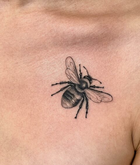 27 Precious Bee Tattoo Ideas to Inspire You (Men & Women) in 2024