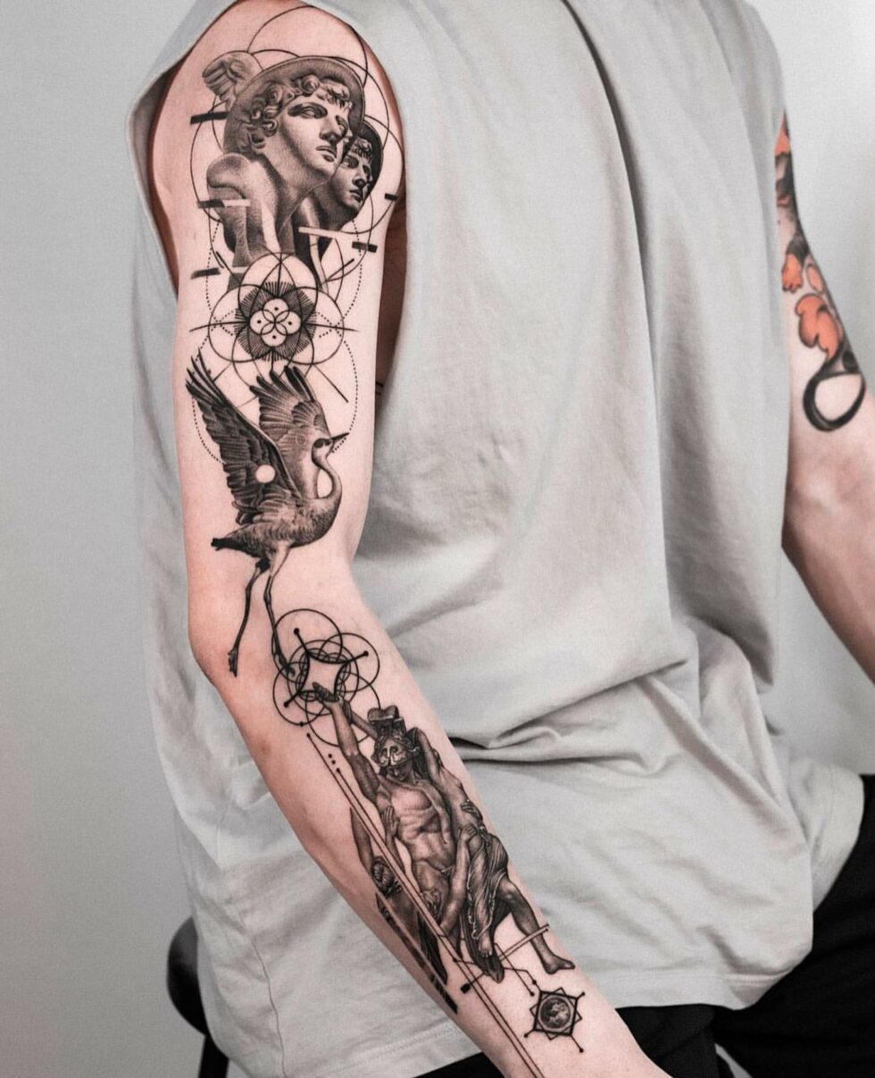 33 Geometric Tattoo Ideas for Men & Women in 2024