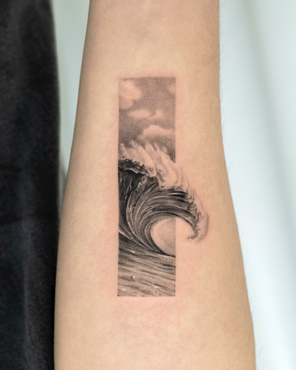 30+ Calming and Awesome Ocean Tattoo Ideas for Men & Women in 2024