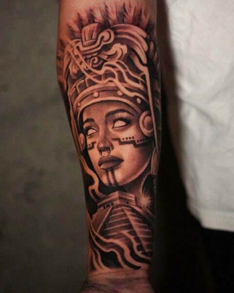 33 Striking Aztec Tattoo Ideas for Men & Women in 2024